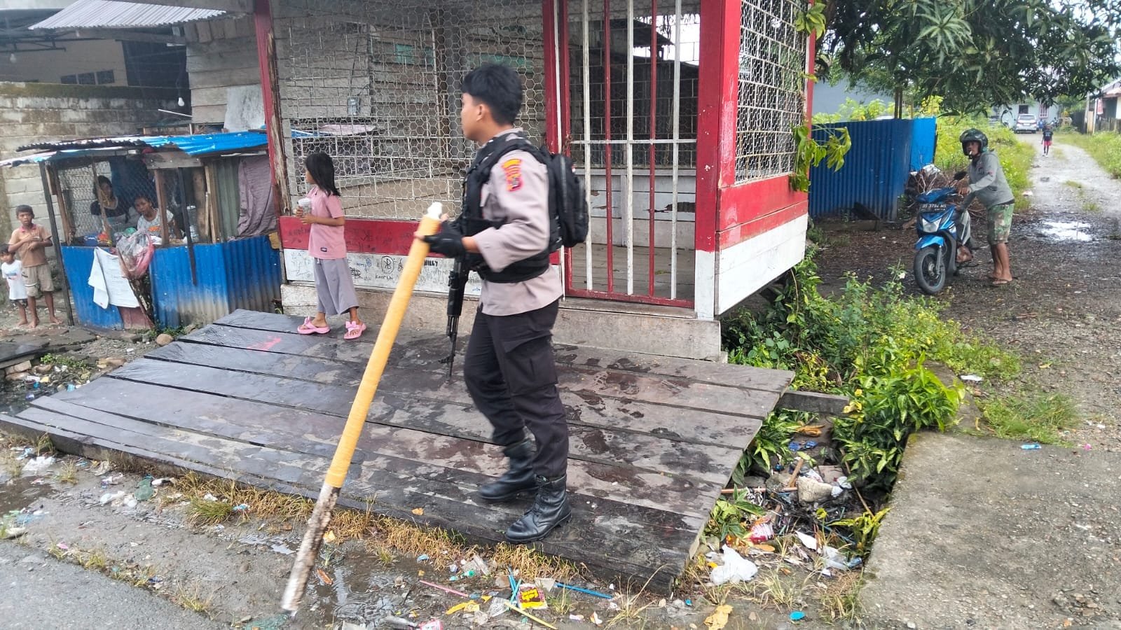 Polisi Tertibkan Meriam Spirtus yang Resahkan Warga di Timika - Papua Daily